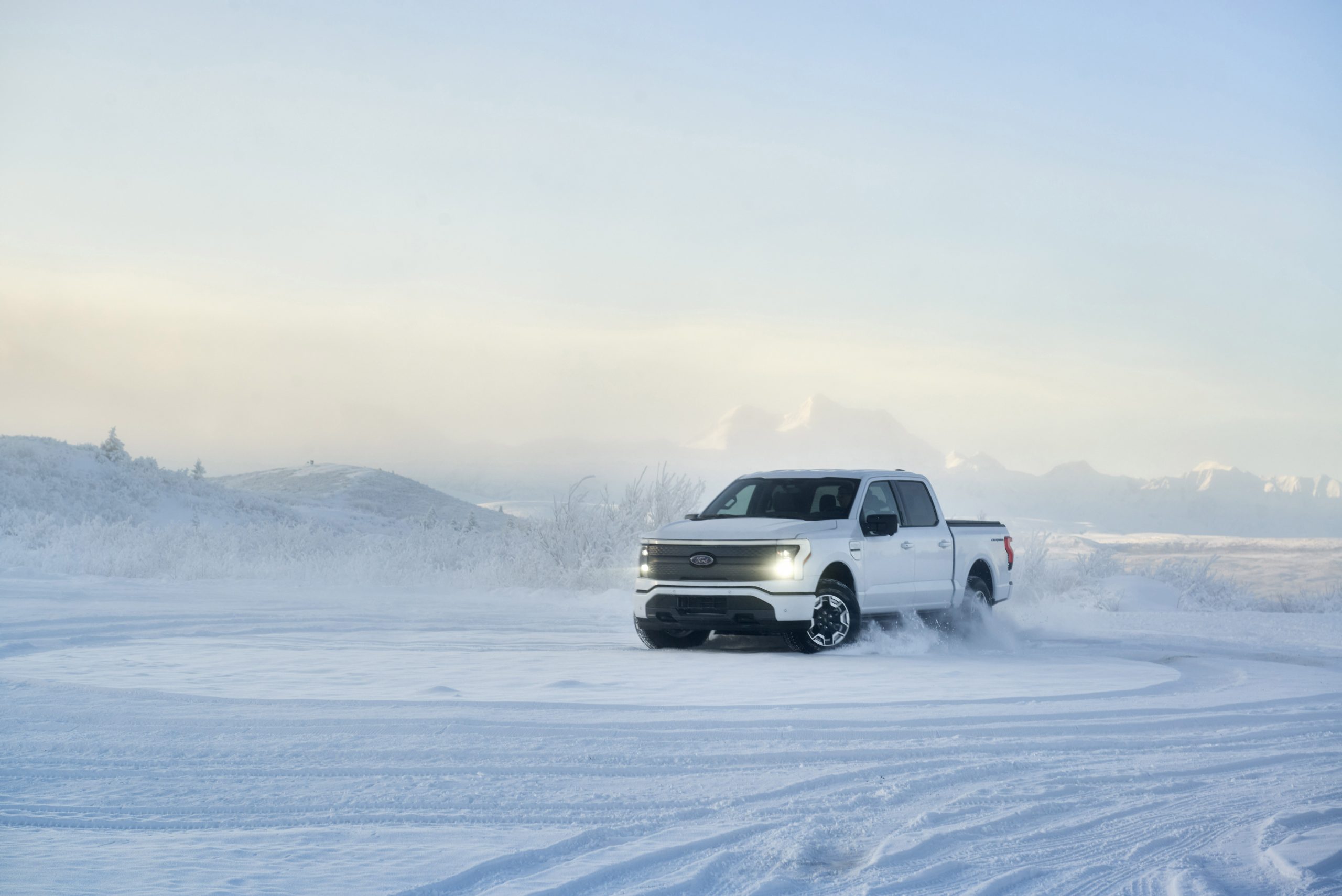 Ford F-150 Lightning Pro | Sobre Rodas Magazine